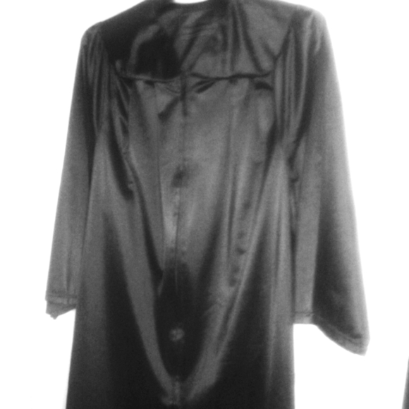 Oak Hall | Other | Black Oak Hall Graduation Robe Gown Judge Nun ...